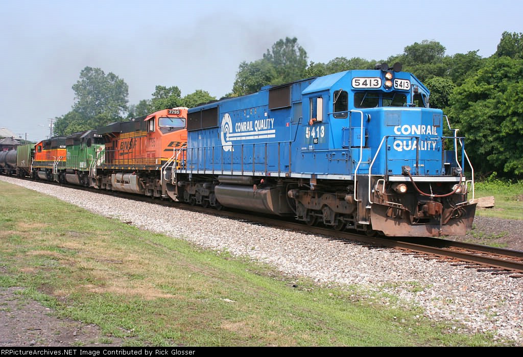 NS 68Q Rolling East w/ Colorful Locomotives